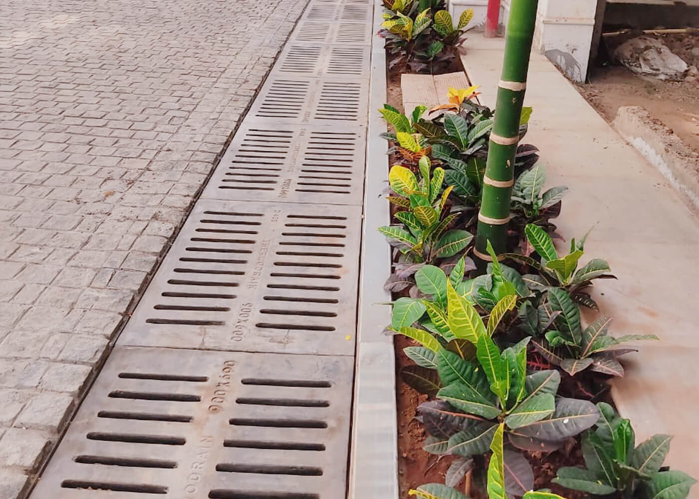 FRP Manhole Cover, GRP Manhole Cover, Composite Manhole Covers ...